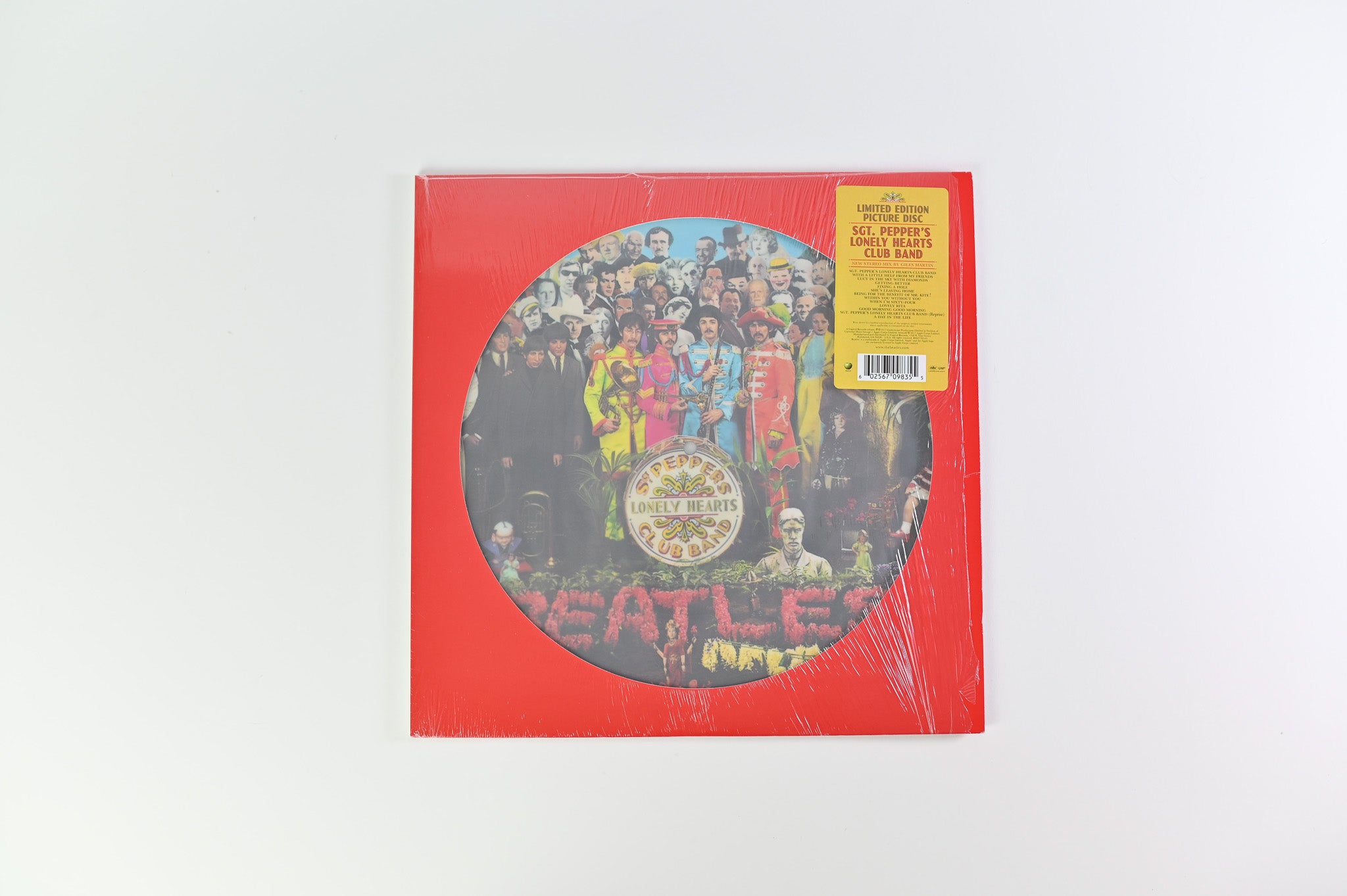 The Beatles - Sgt. Pepper's Lonely Hearts Club Band on Capitol Apple P