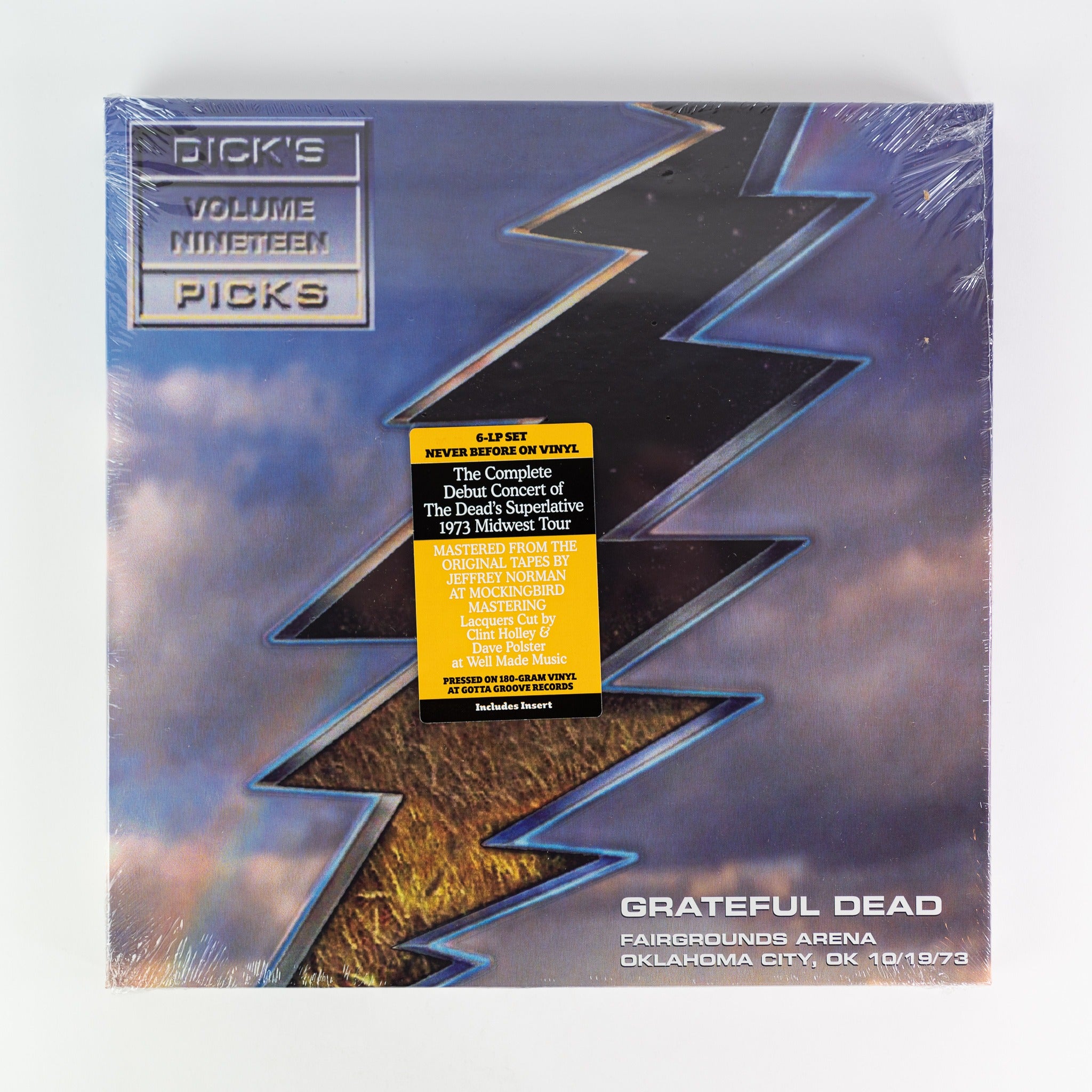 The Grateful Dead Dicks Picks Vol 19 10 19 73 Oklahoma City Fairgro